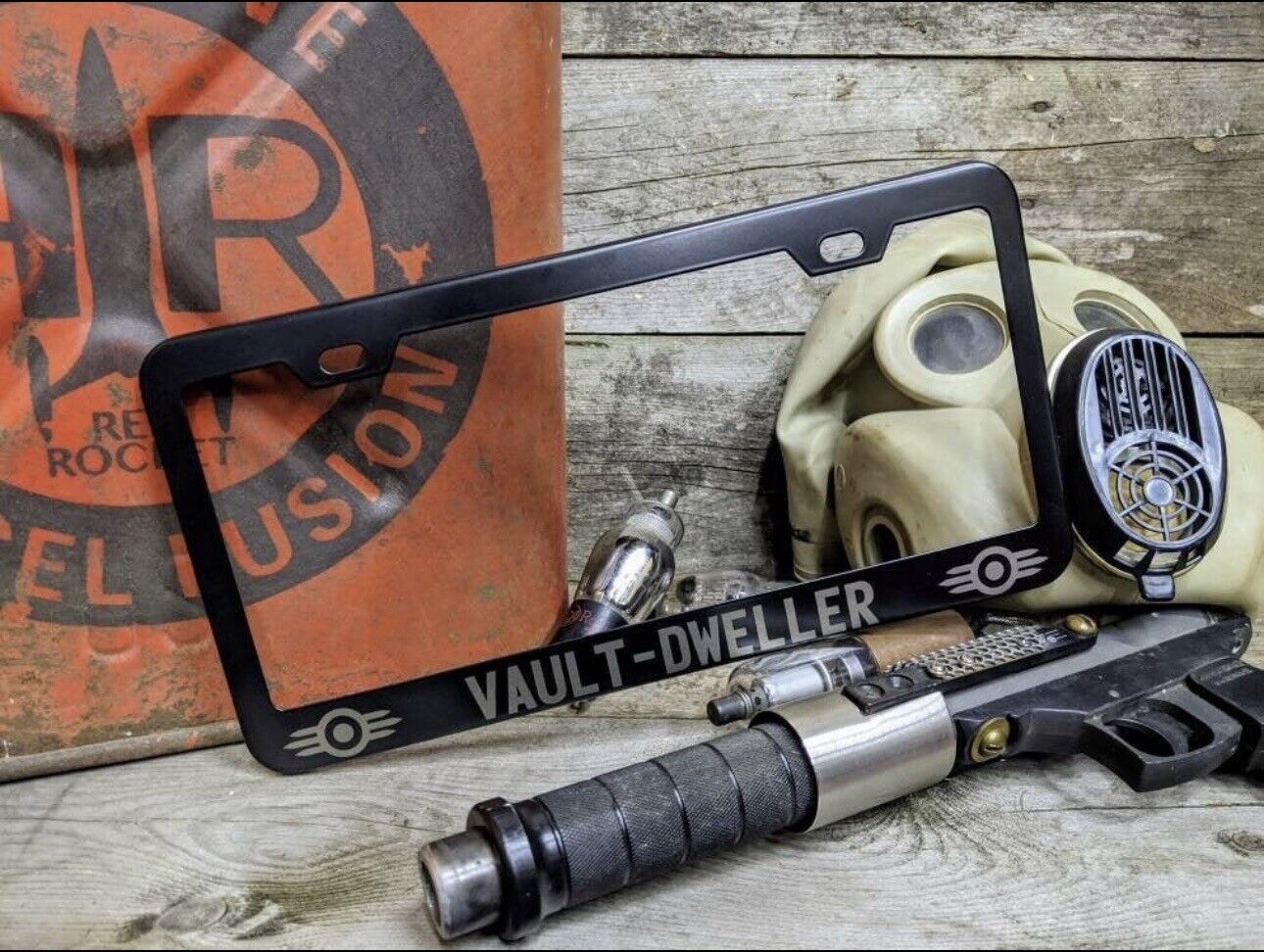 Vault Dweller - Fallout - Wastelander Metal Laser Engraved License ...